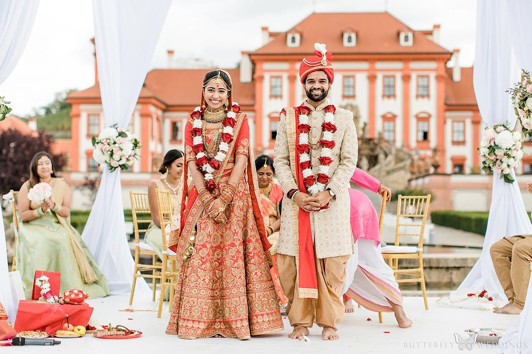 Letní indická svatba v Praze na Trojském zámku
